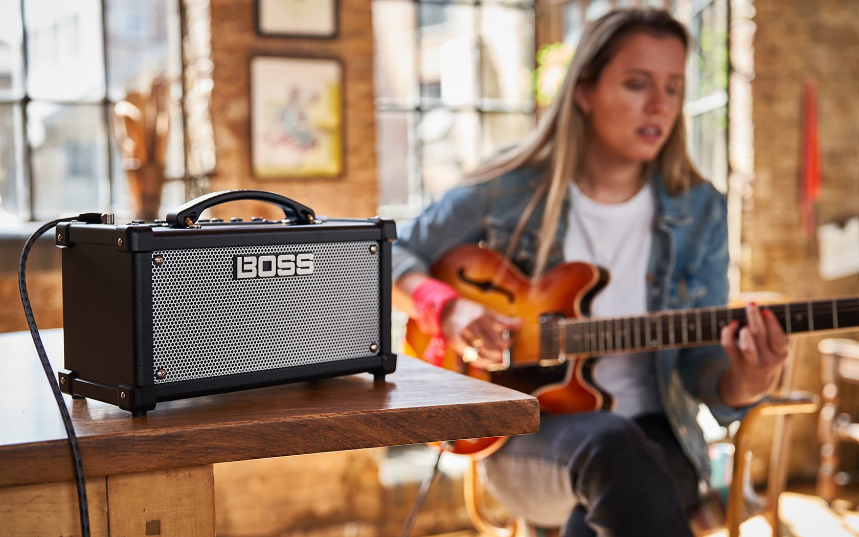 Shop Boss Battery-Powered Stereo Guitar Amplifier Online
